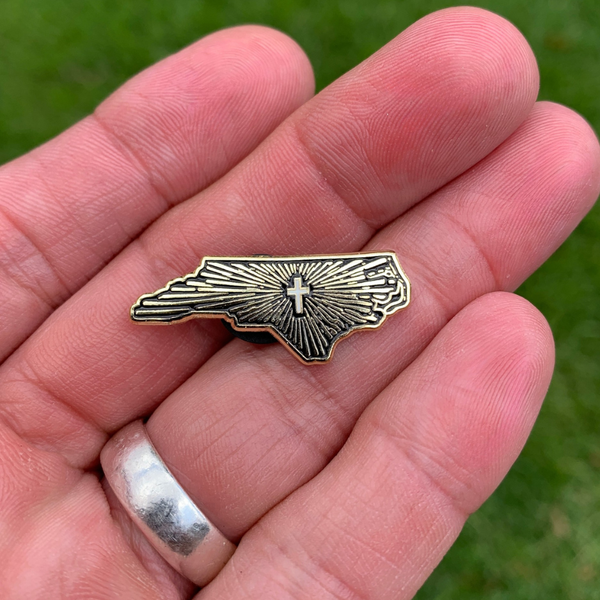 North Carolina Lone Bulwark - CN Pin - 1.25" (Based States) – Deus Vult ...